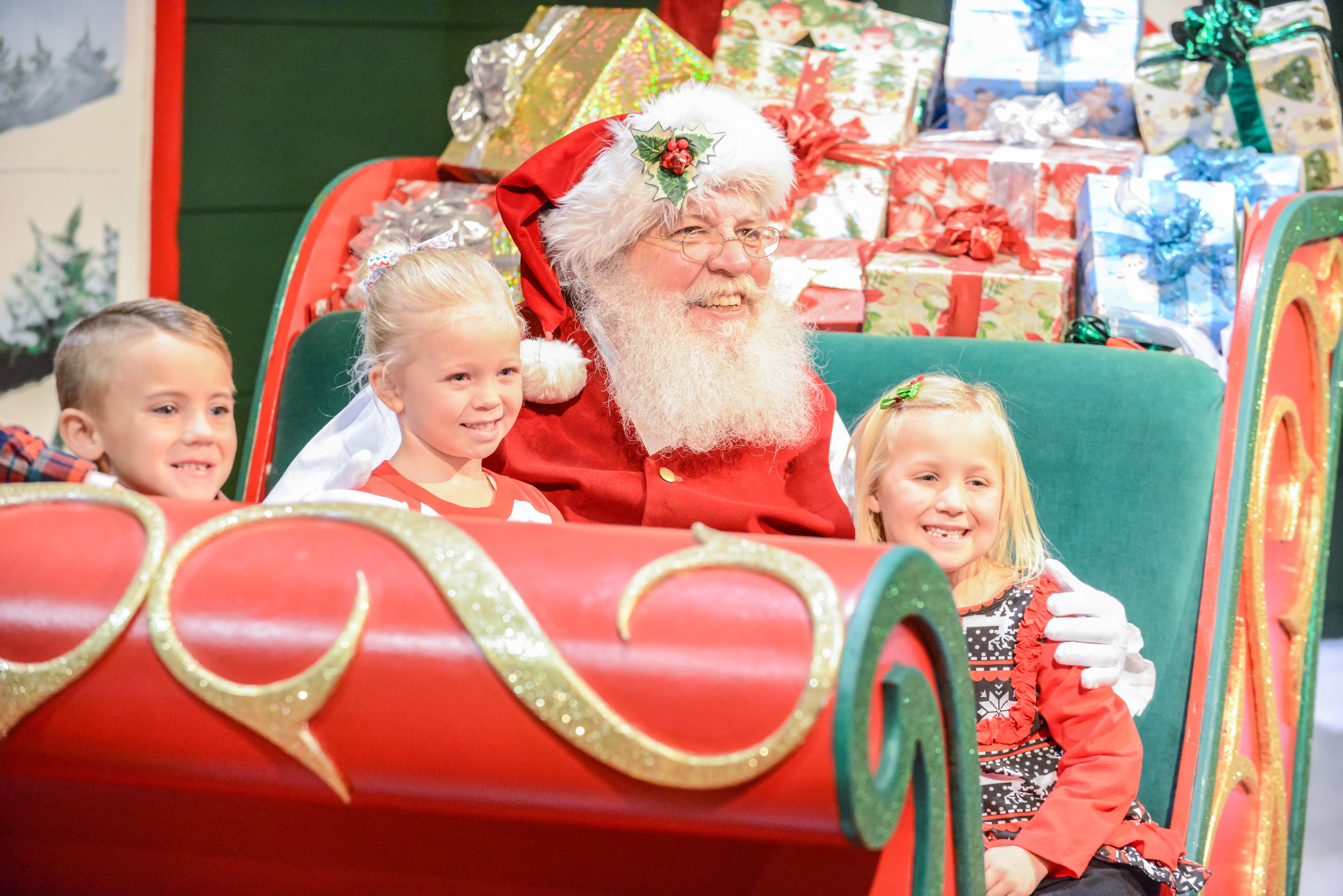 Show Features at the Pennsylvania Christmas & Gift Show